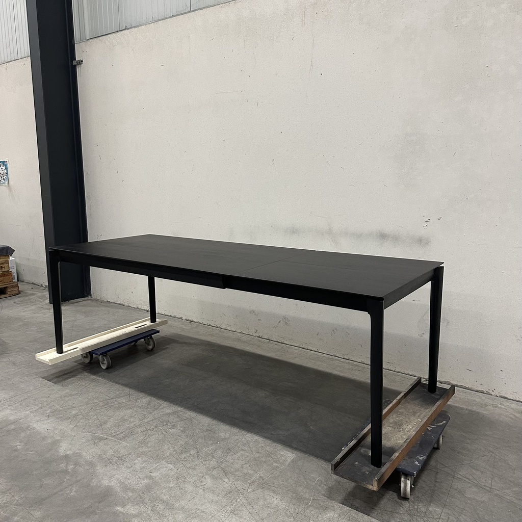 Bok extendable dining table | Re-loved